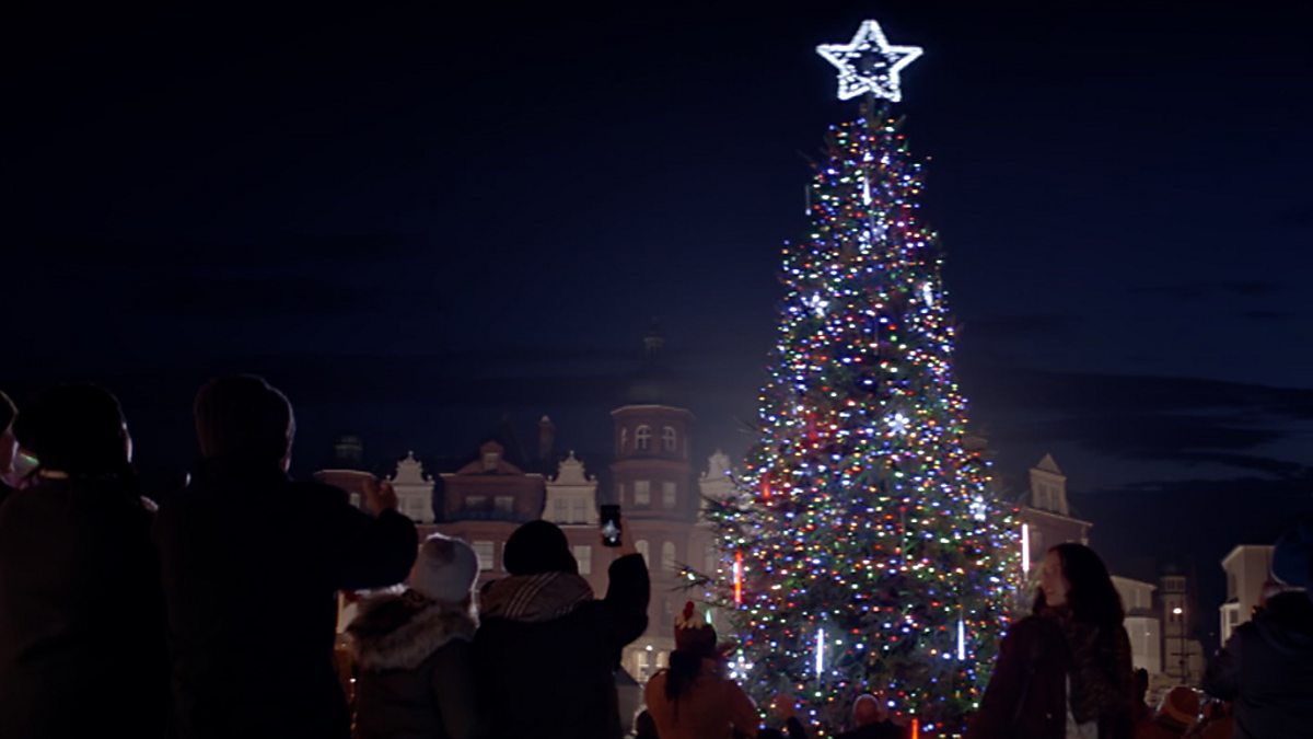BBC News - In England, Seaside town is 'star' of Christmas TV