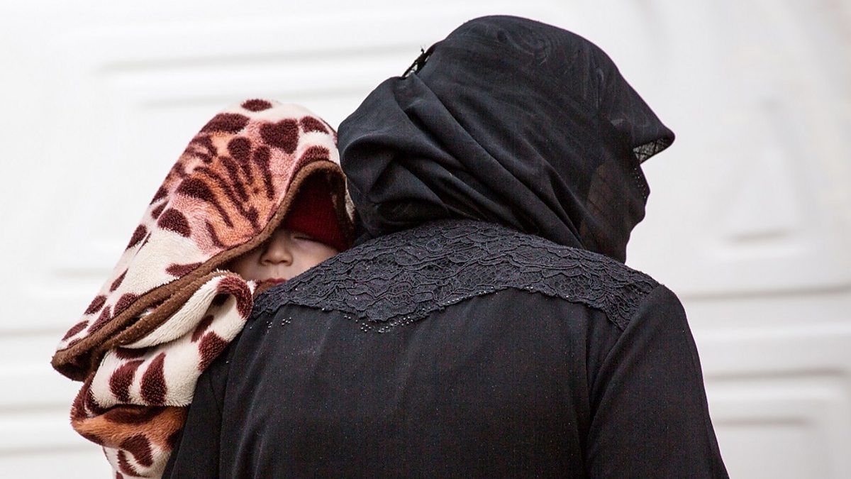 BBC World Service - From Our Own Correspondent, Risking it all for Iraq ...