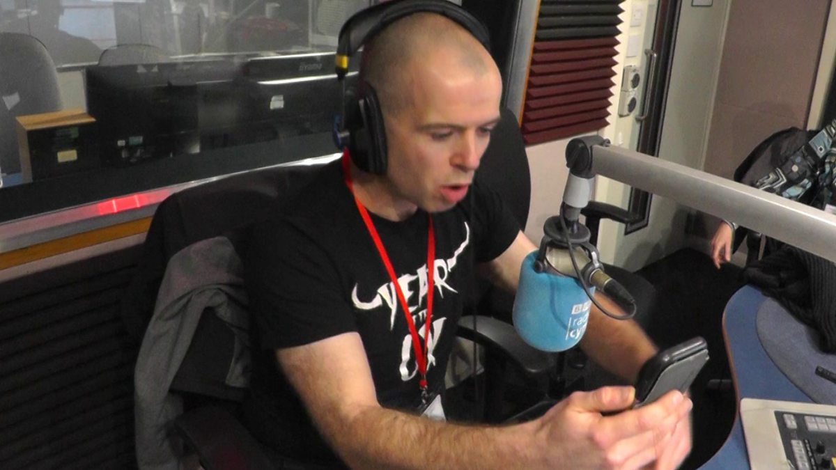 BBC Radio Cymru - Rhys Mwyn, Rap Siart Amgen 2018