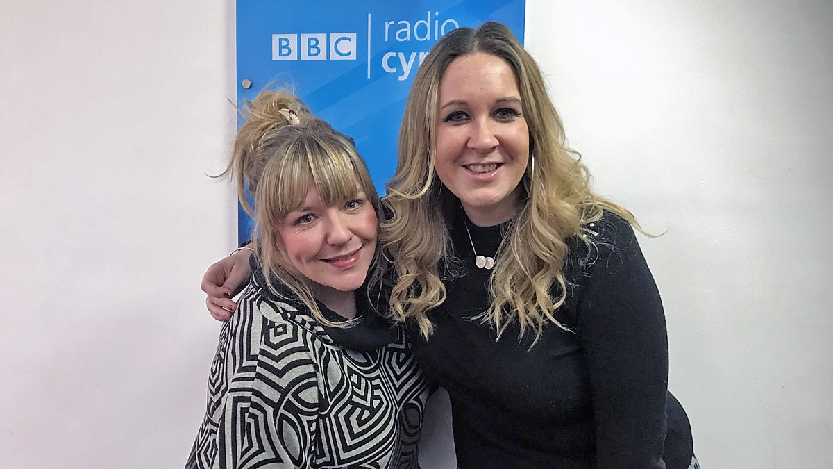 BBC Radio Cymru - Cat a Cats, Helo, Catrin Evans!