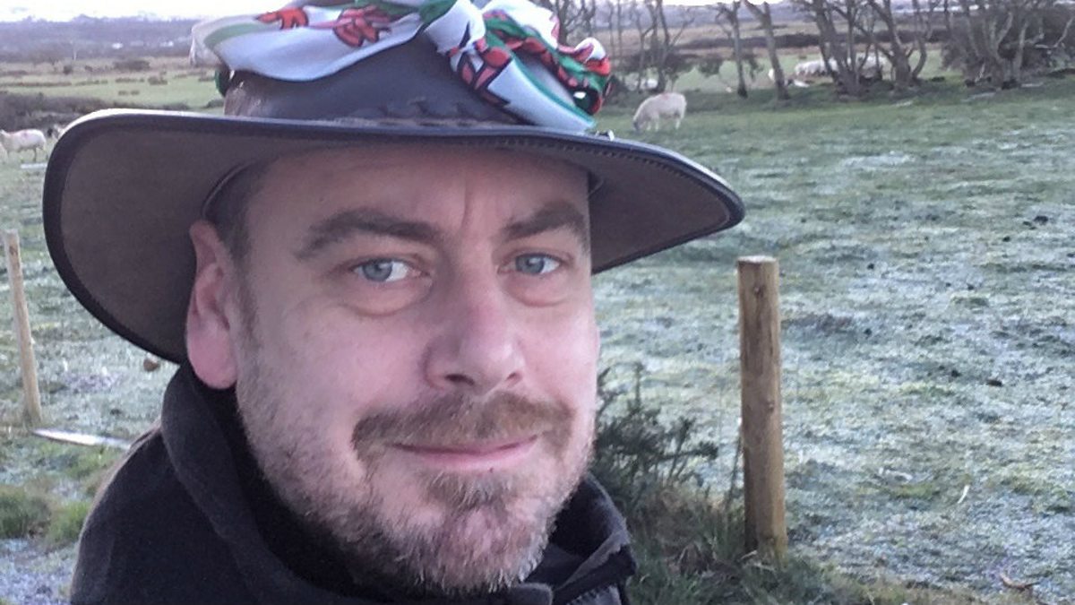 BBC Radio Cymru - Geraint Lloyd, Cows on Tour, Geth Tomos - Het Geraint ...