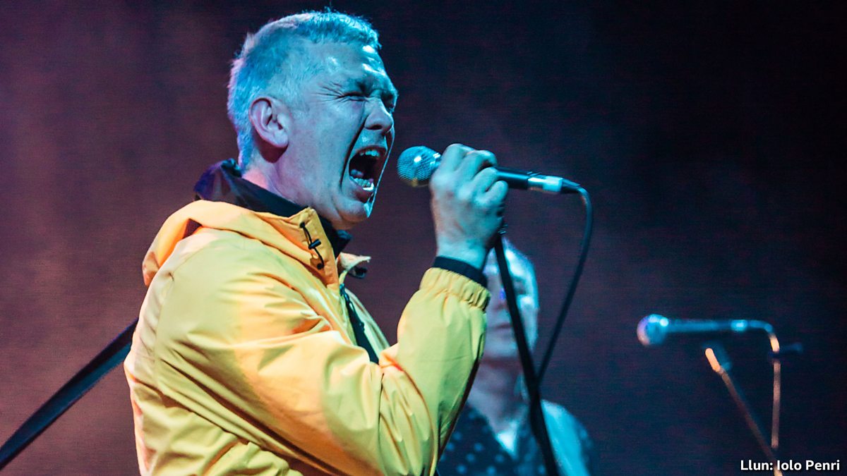 BBC Radio Cymru - Rhys Mwyn, Mr (Mark Roberts + Band) yn Galeri ...