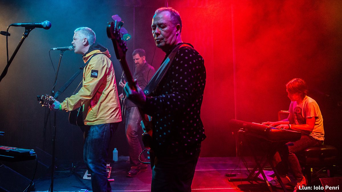 BBC Radio Cymru - Mr (Mark Roberts + Band) yn Galeri Caernarfon ...