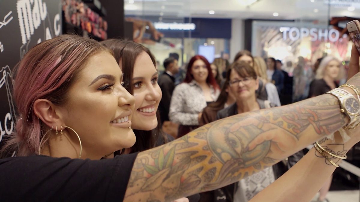 BBC Scotland - Jamie Genevieve #Unfiltered, Thrilled fans get to meet beauty superstar Jamie ...