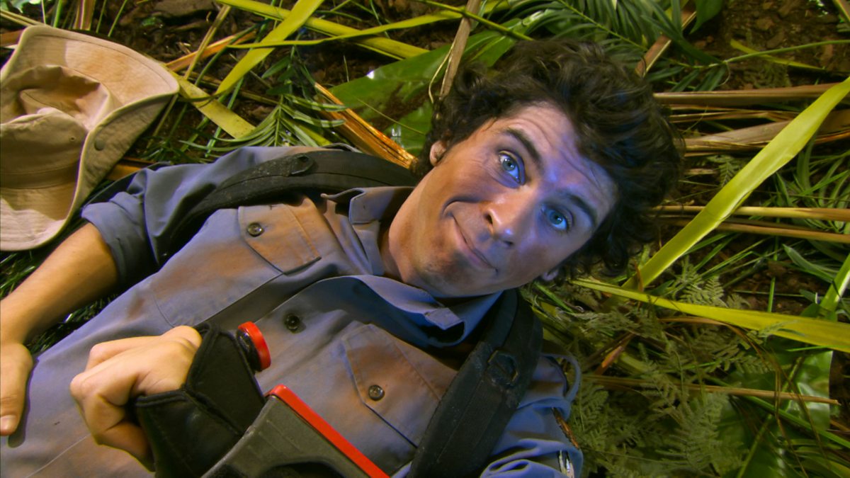 BBC iPlayer - Andys Wild Adventures - Series 1: 12. Fruit Bats