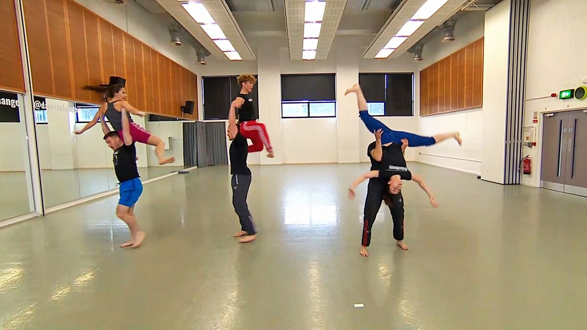 BBC Arts - #DancePassion, Electric dance with Motionhouse