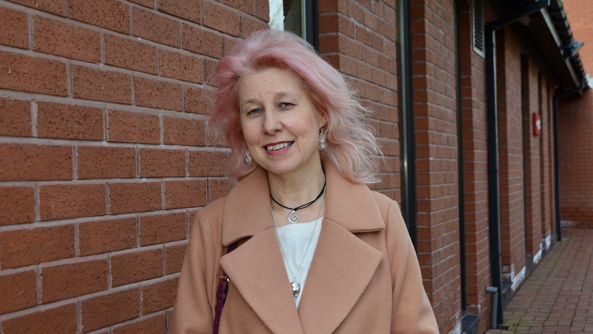 BBC Radio Cymru - Dewi Llwyd ar Fore Sul, Sonia Edwards ac Edward Humphreys