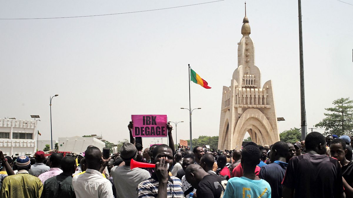BBC World Service - Newsday, Mali: Prime Minister and entire government ...