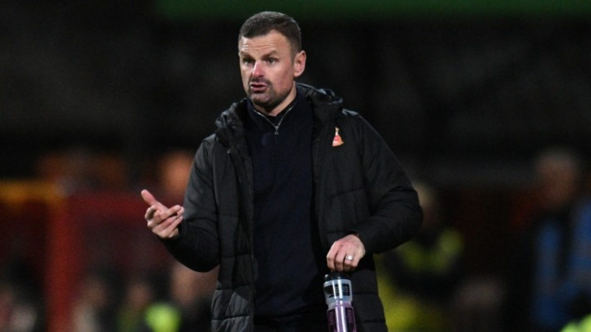 BBC Radio Wiltshire - Shaun Hodgetts, Shaping the Swindon Town squad