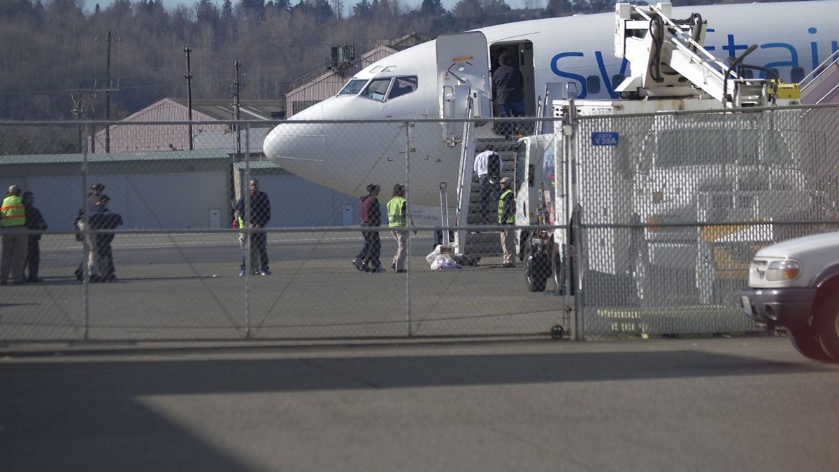 BBC World Service - Boston Calling, Signs and signals