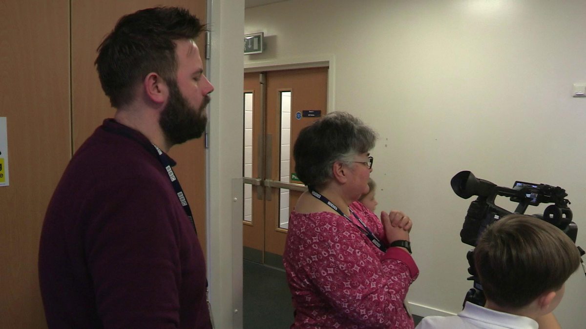 BBC Scotland - The L.A.B Scotland, Production Guides: Camera Operator