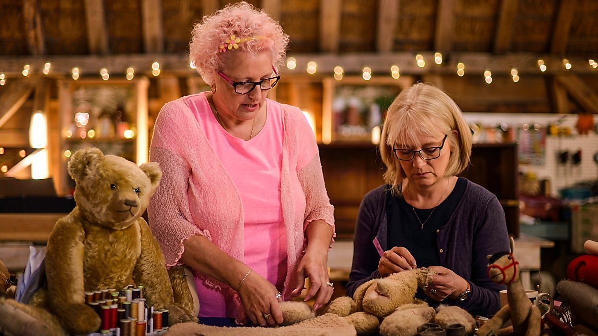 BBC Radio Solent - Alun Newman and Lou Hannan, Hot yoga & Ask the ...