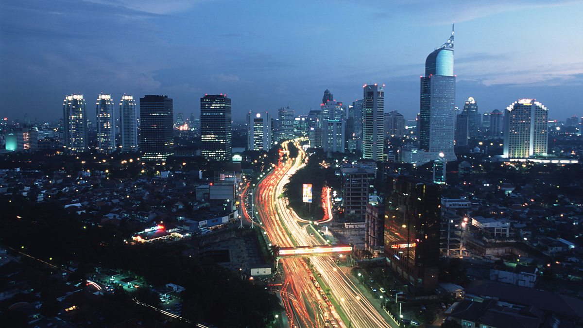 BBC World Service - The Inquiry, How do you move a capital city?