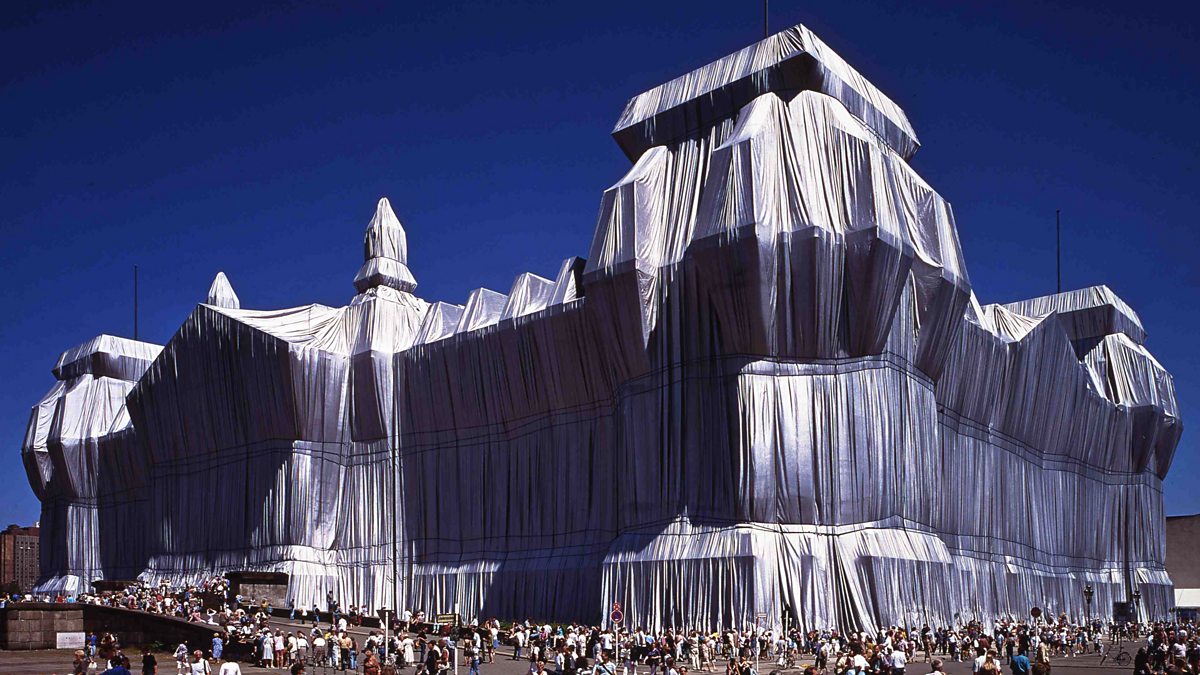 BBC World Service - Witness History, How Christo wrapped the Reichstag