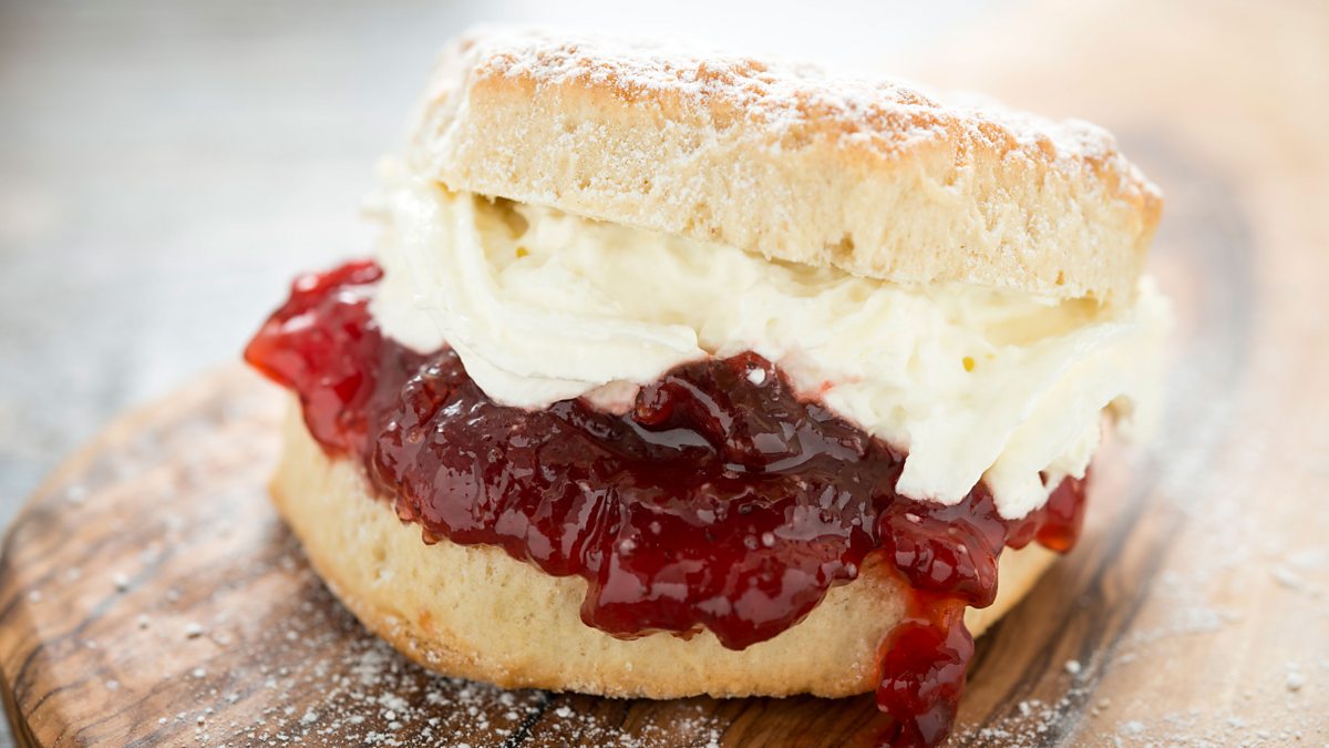 BBC Radio 4 - Radio 4 in Four, Cream teas: jam first or cream first?