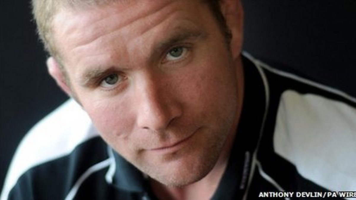 BBC Three Counties Radio - Countdown to kick-off, Build up to EFL ...