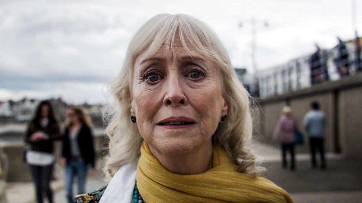 BBC Radio Cymru - Stiwdio gyda Nia Roberts, Sharon Morgan