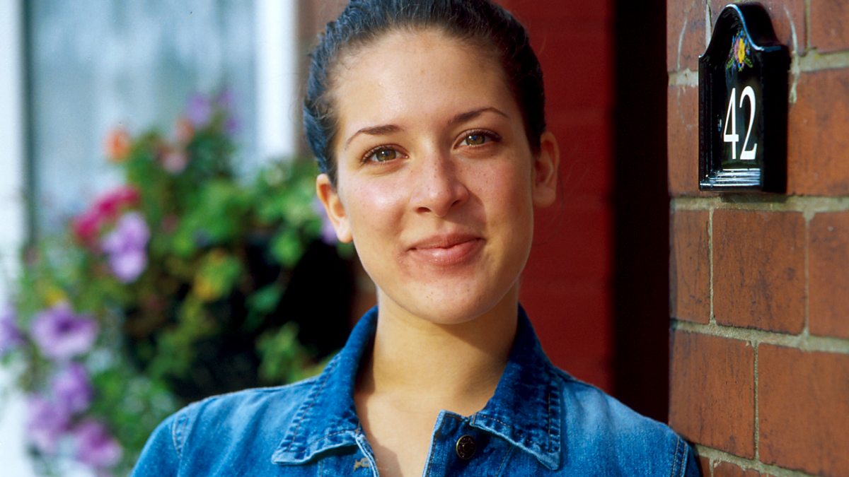 Two Pints of Lager and a Packet of Crisps - Series 1: 1. Fags, Shags ...