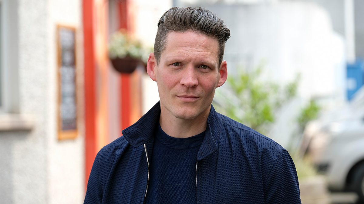 S4C - Pobol y Cwm - Dylan Elis