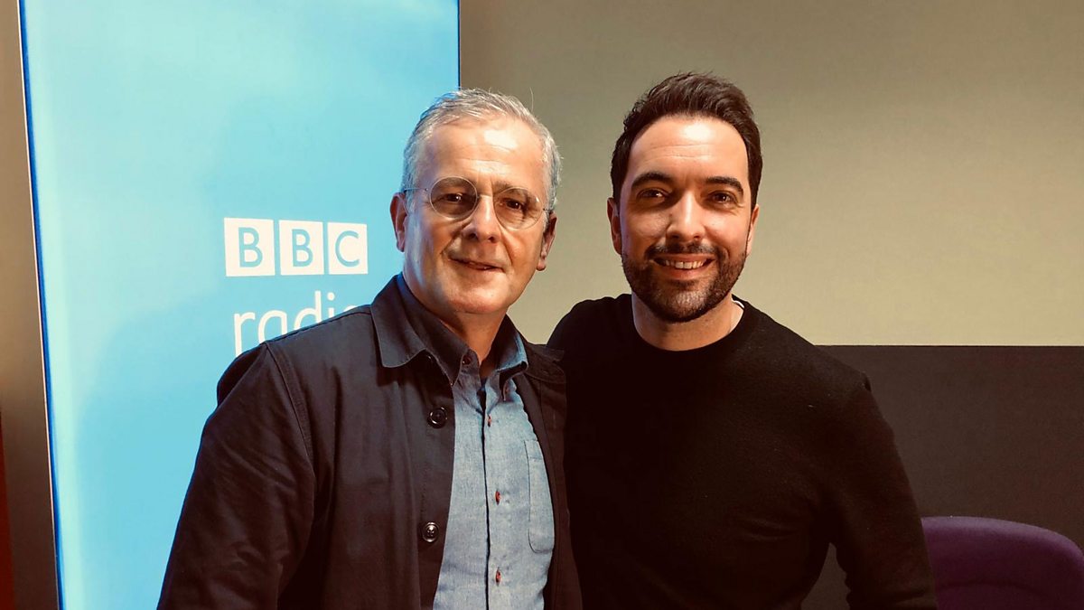 BBC Radio Cymru - Trystan Ellis-Morris, Huw Chiswell yn westai