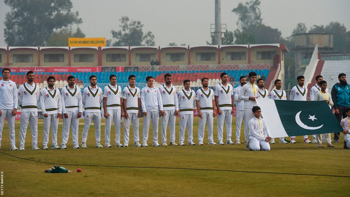 BBC World Service - Sportshour, Return of Test Cricket for Pakistan