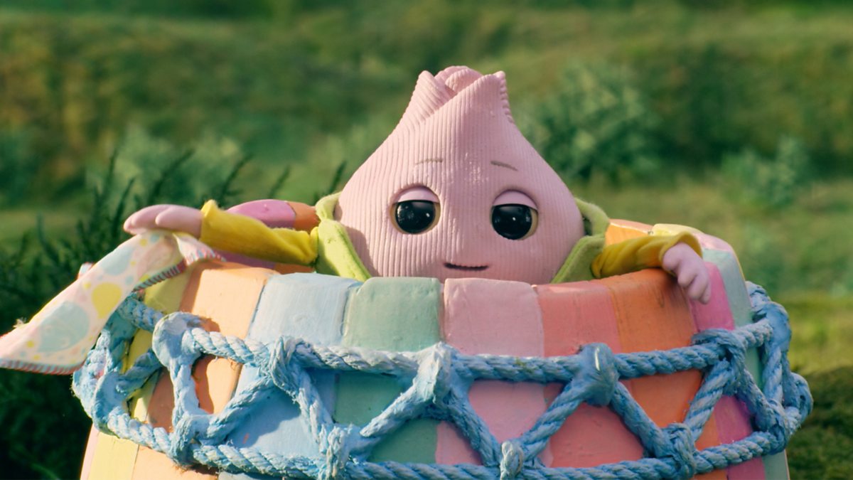 Moon and Me - Series 2: 22. Mr Onion and Dibillo in the Tub! - BBC iPlayer