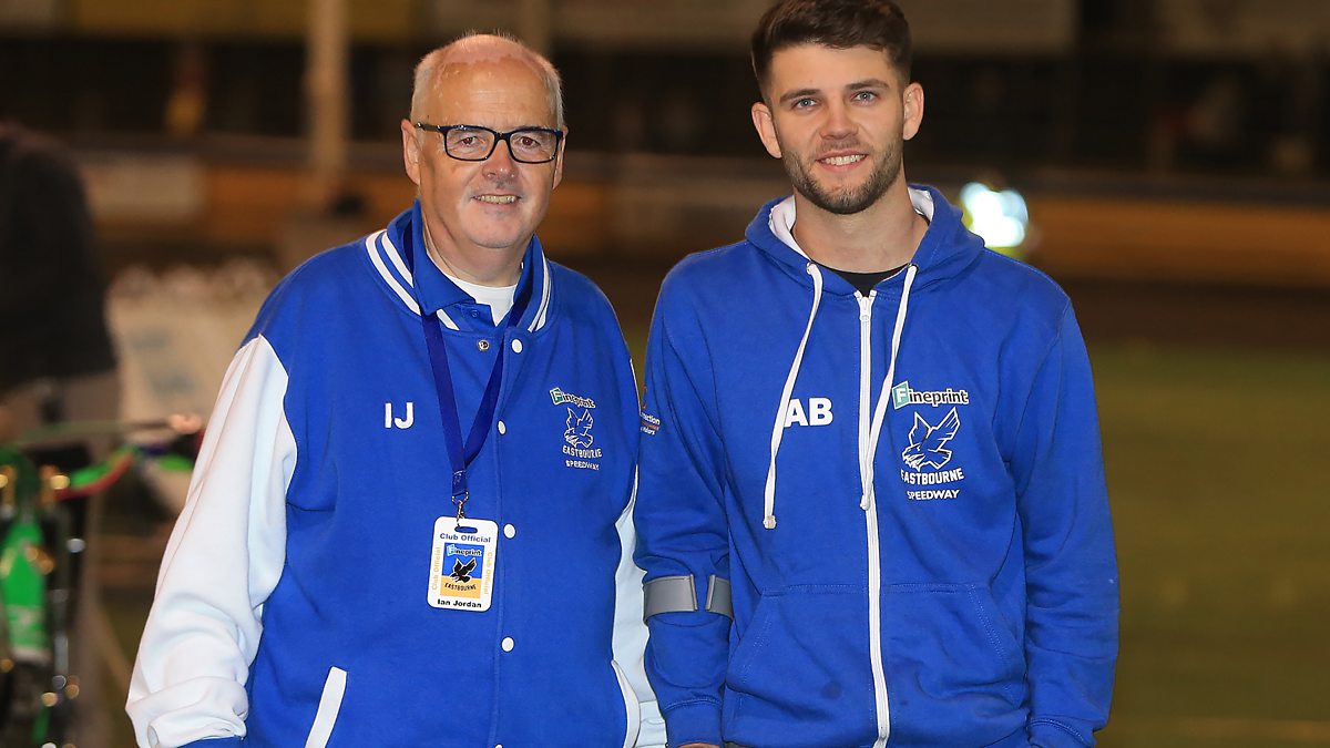 BBC Radio Surrey - Sport In Focus with Tim Durrans, 17/03/2020, FEATURE ...