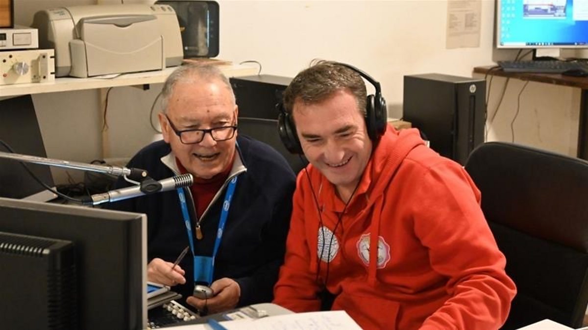 BBC World Service - Outlook, Radio in Italy's coronavirus red zone