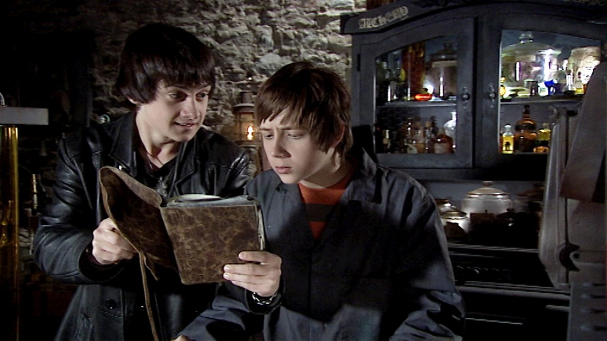Young Dracula - Series 2: 5. Dad's Back - BBC iPlayer