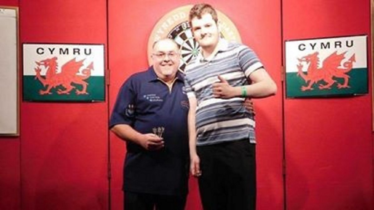 BBC Radio Cymru - Geraint Lloyd, 20/04/2020