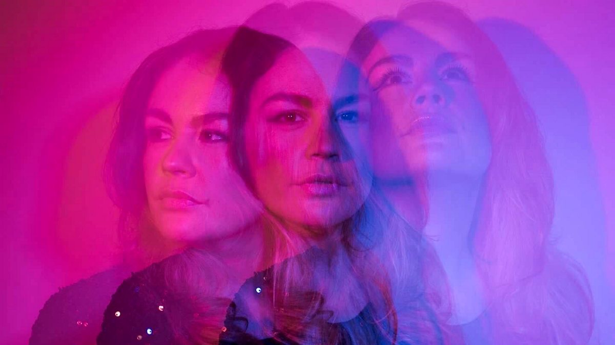 BBC Radio Cymru - Rhys Mwyn, Sesiwn Tŷ Parisa Fouladi