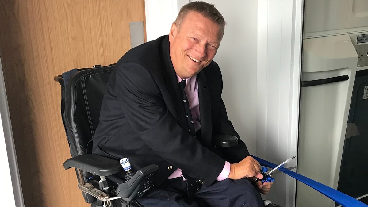 BBC Radio Solent - Evenings on BBC Radio Solent, Geoff Holt MBE ...