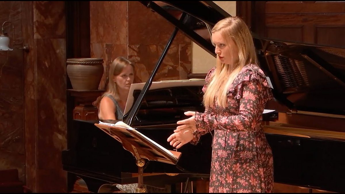 BBC Radio 3 - Radio 3 Lunchtime Concert, Soprano Lucy Crowe and pianist ...