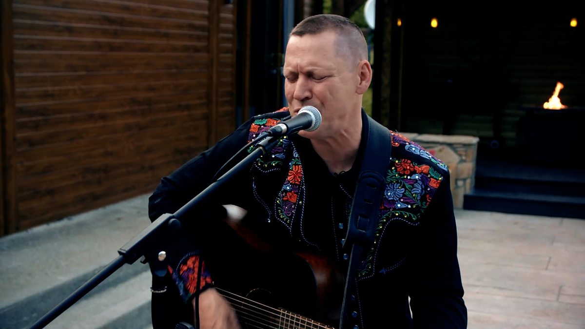 BBC One - Keepin 'er Country, At Home, Robert Mizzell, Robert Mizzell's ...