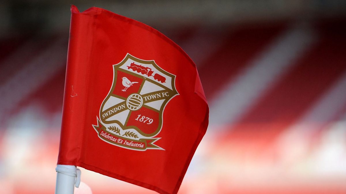 BBC One - Swindon Town FC virtual bus tour