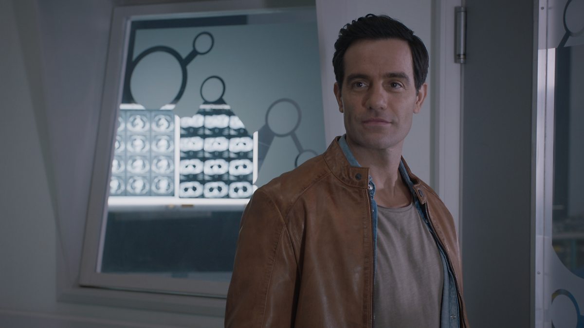 BBC One - Holby City, Series 22, Episode 22, Starting back