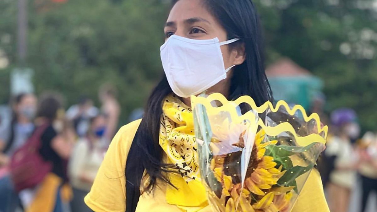 BBC World Service - Newsday, How Oregon's 'Wall of Moms' is protecting ...