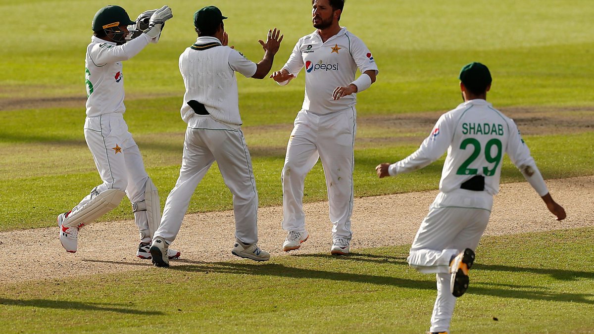 BBC Radio 5 Live - Test Match Special Podcast, Day 2: England in trouble