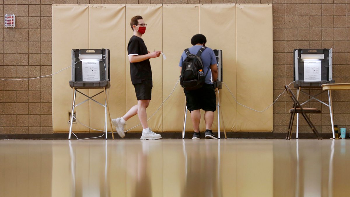 BBC World Service - The Real Story, How democratic are American elections?