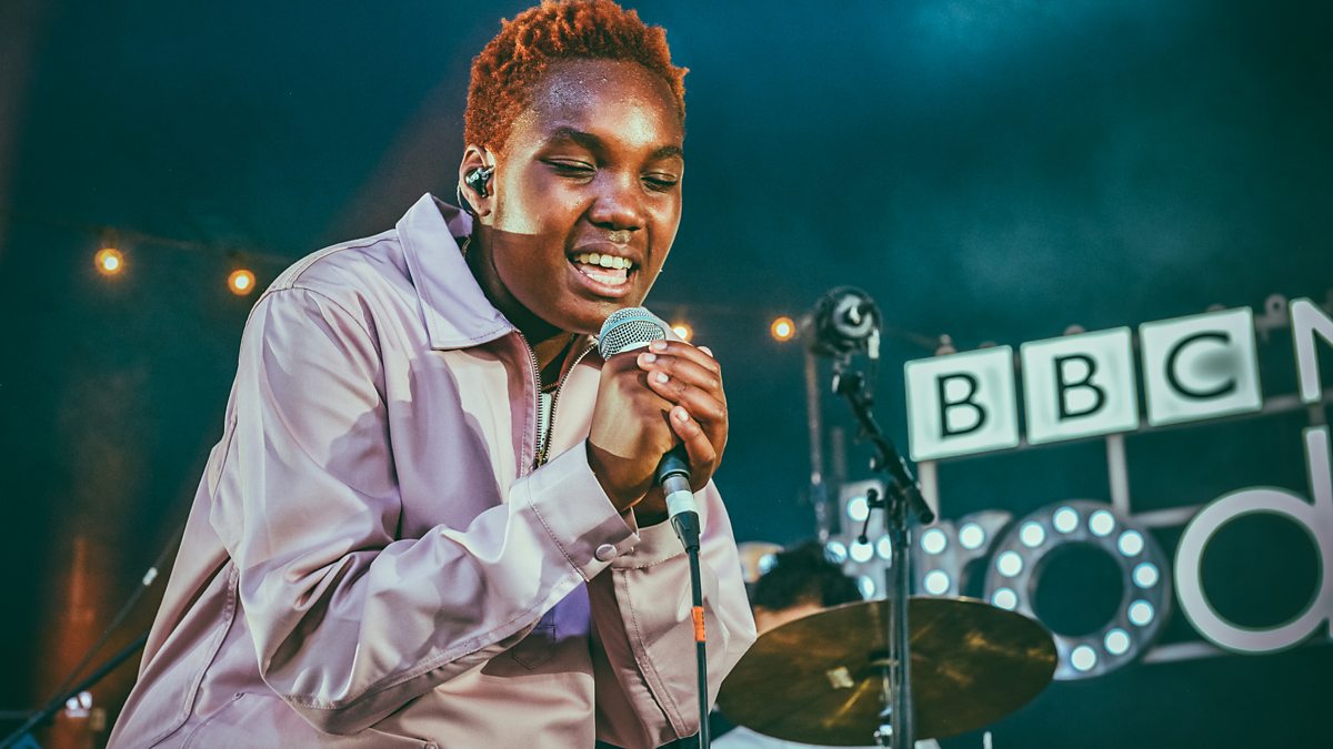 BBC Radio 4 - Seriously... - Seriously Reads