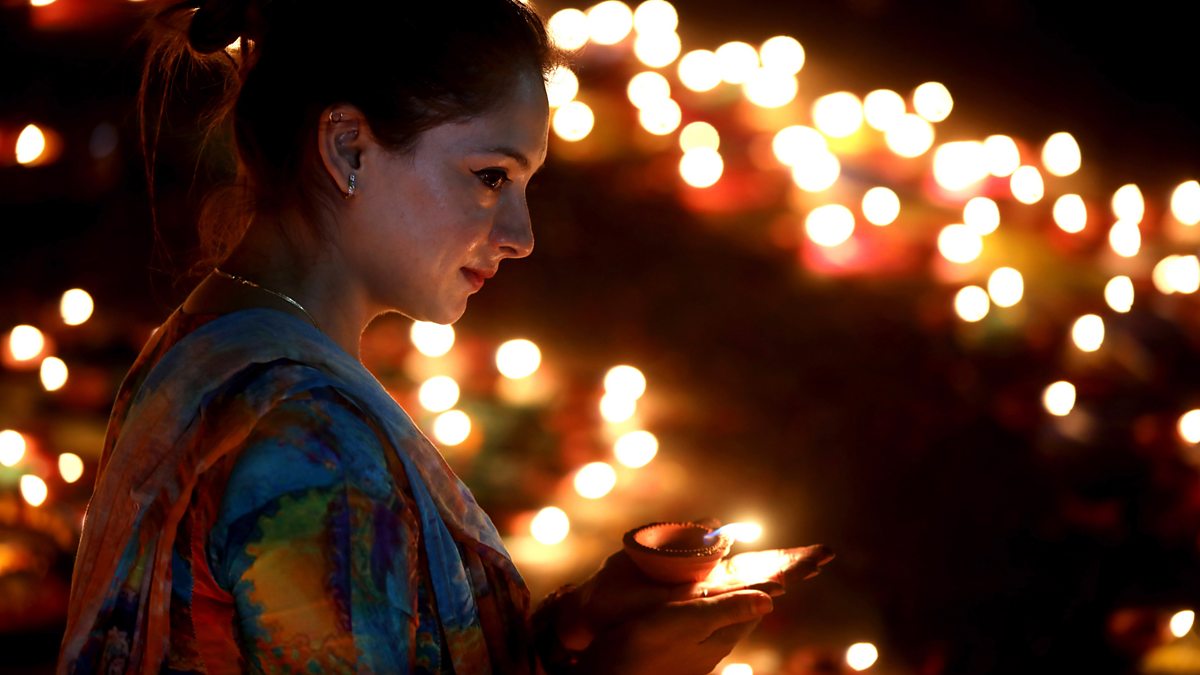 BBC World Service - WorklifeIndia, How is India celebrating digital Diwali?