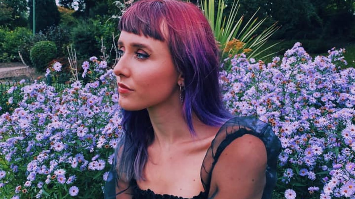 BBC Music - BBC Introducing, Stoke, Walking In The Air - Darla Jade