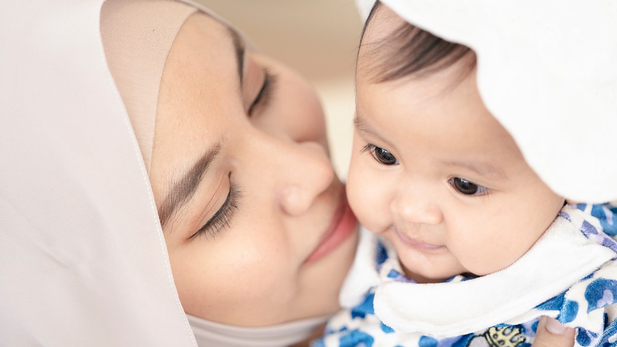 BBC World Service - The Fifth Floor, 'Milk siblings' and Islam