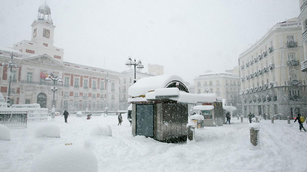 BBC Radio - Learning English from the News, Record-breaking snow storm ...