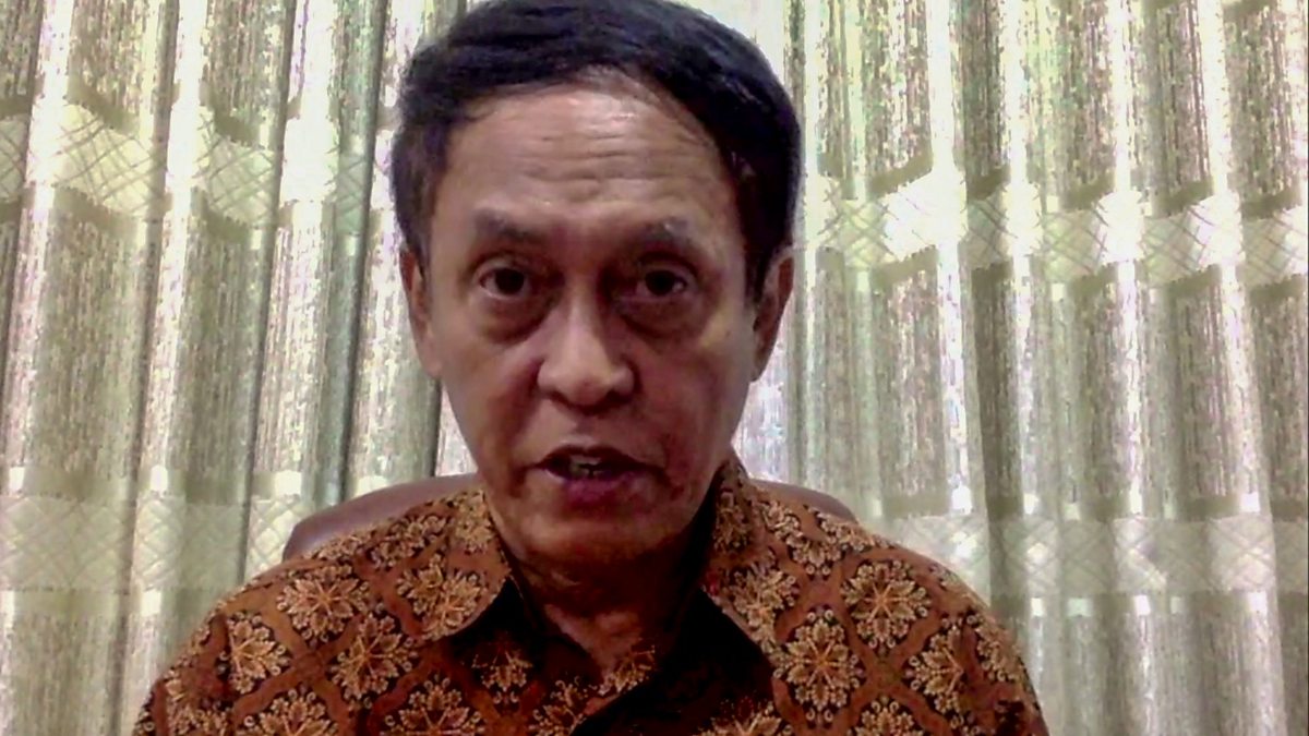 BBC World Service - The Interview, Khin Zaw Win: Protests in Myanmar