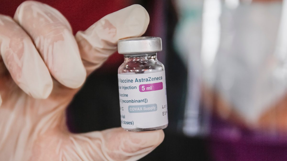 BBC World Service - World Business Report, US AstraZeneca Covid vaccine ...