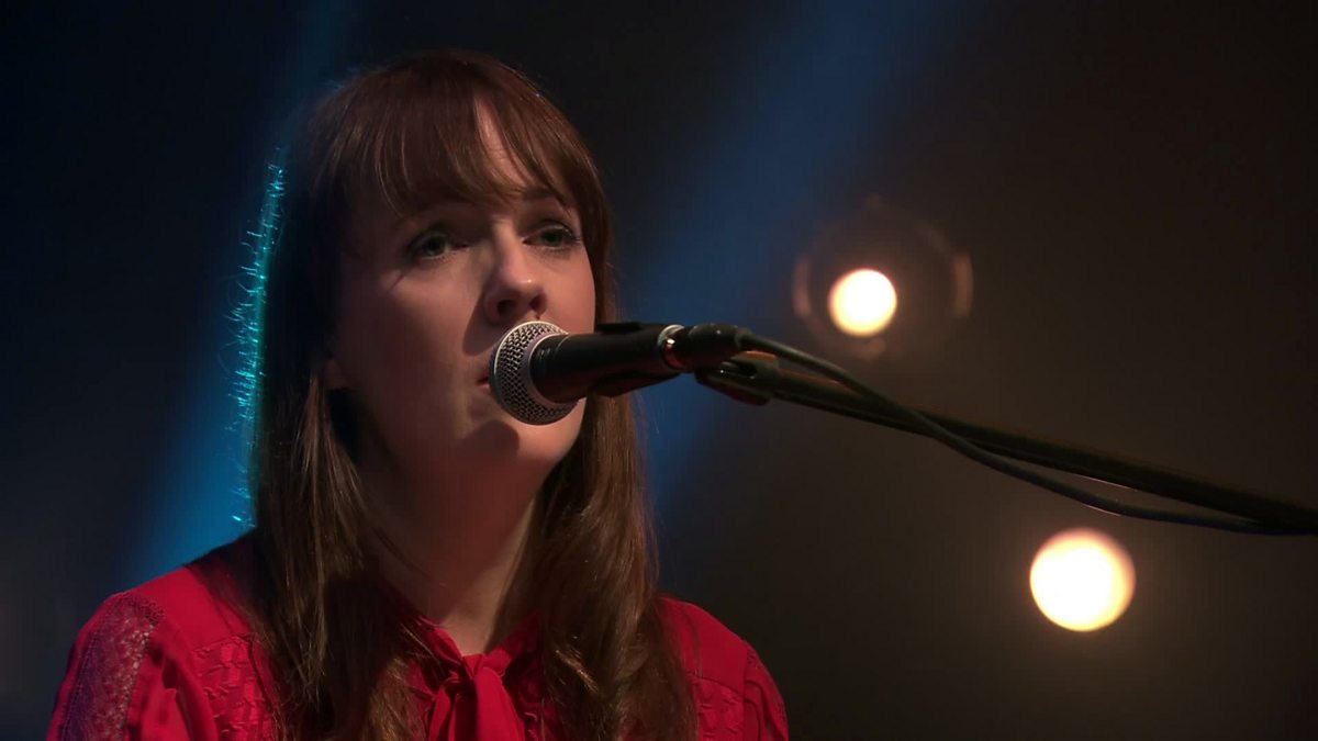 Carúl Nollag Taibhse Na Nollag A Chuaigh Thart