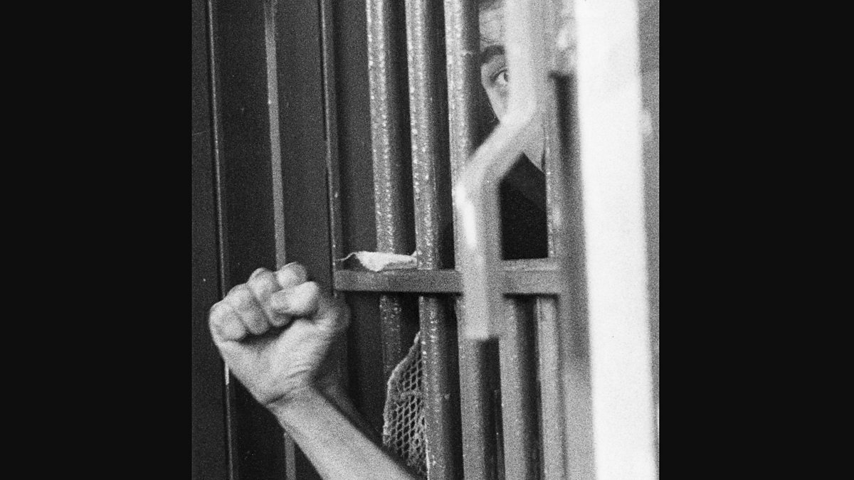 BBC World Service - Witness History, When the prisoners ran the prison