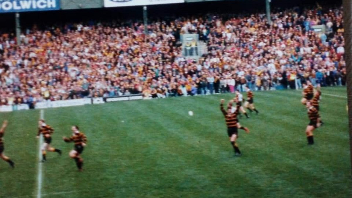 BBC Radio Cornwall - BBC Radio Cornwall Sport, Twickenham, 1991: Chris ...