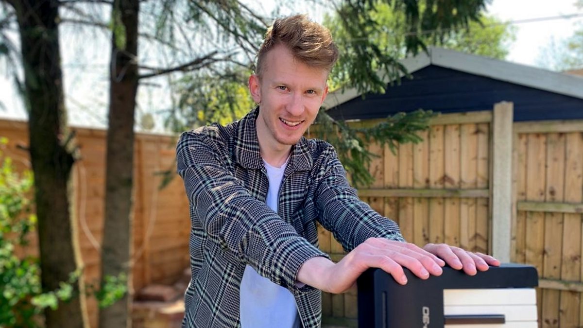 BBC Local Radio - Airwaves, Billy Hunt